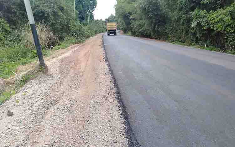 Jalan Trans Kalimantan Kasongan – Kereng Pangi Kini Mulus – Gerak Kalteng