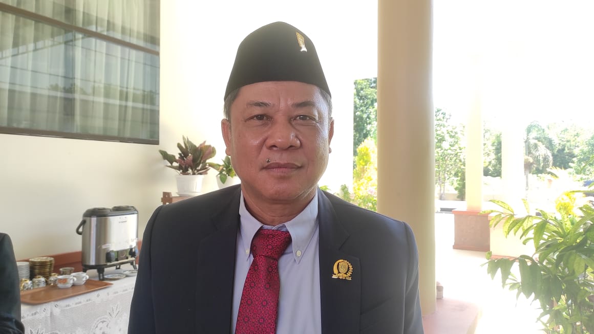 Petugas PLN Harus Rutin Cek Kondisi Mesin Listrik Di Pagatan – Gerak ...