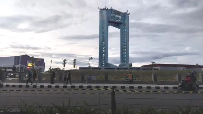 Pentingnya Keamanan dan Kebersihan di Bundaran Besar Palangka Raya ...